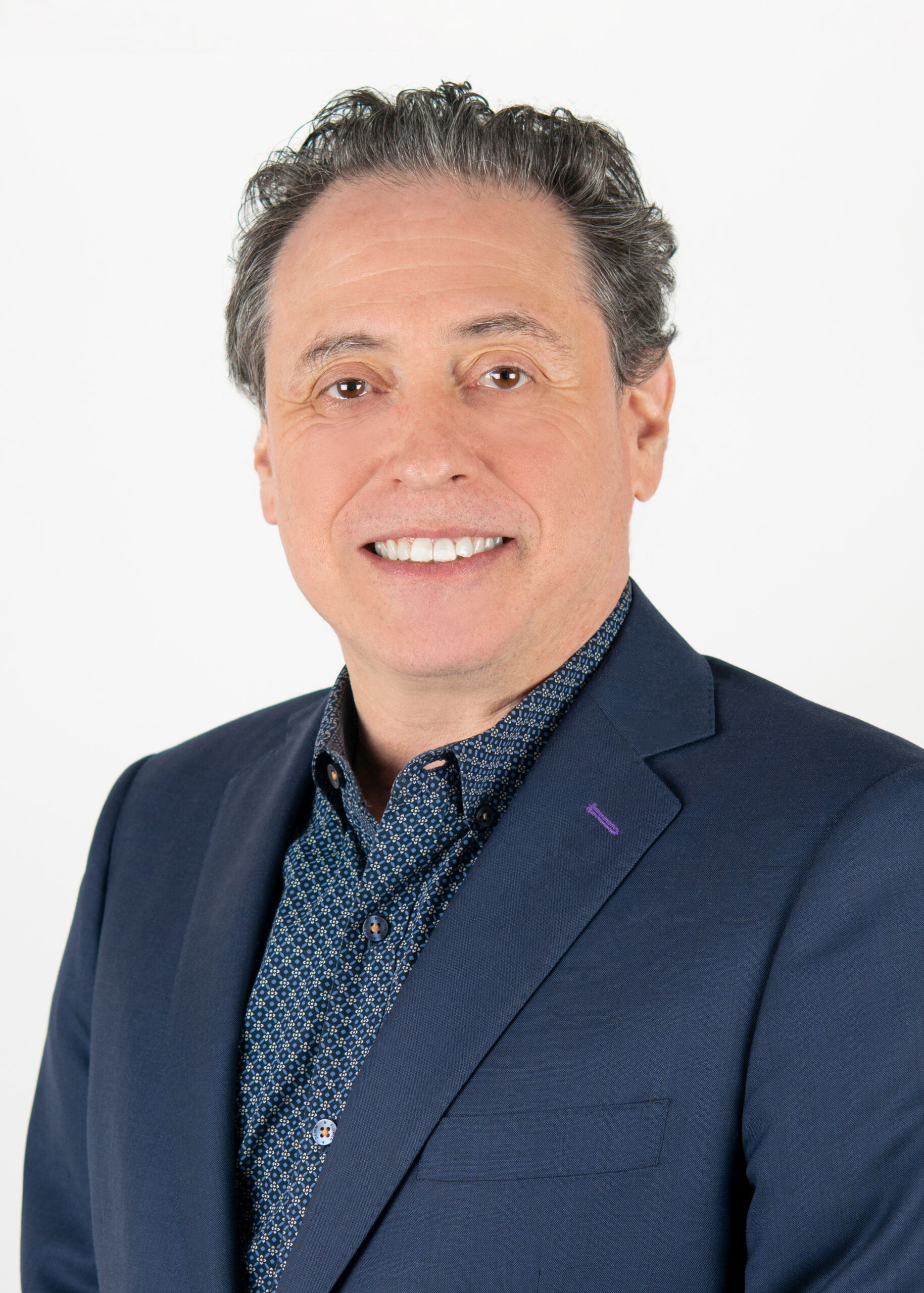 About Us: RR Auction - Meet our memorabilia specialists experts